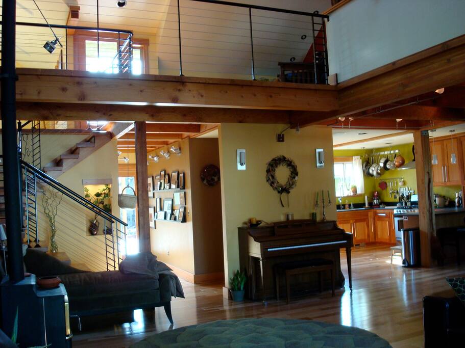 Urban Whiteaker House - Houses for Rent in Eugene